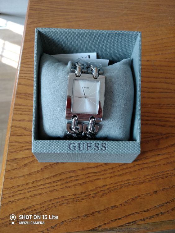 Damenuhr Guess W1117L1 | Kaufen auf Ricardo