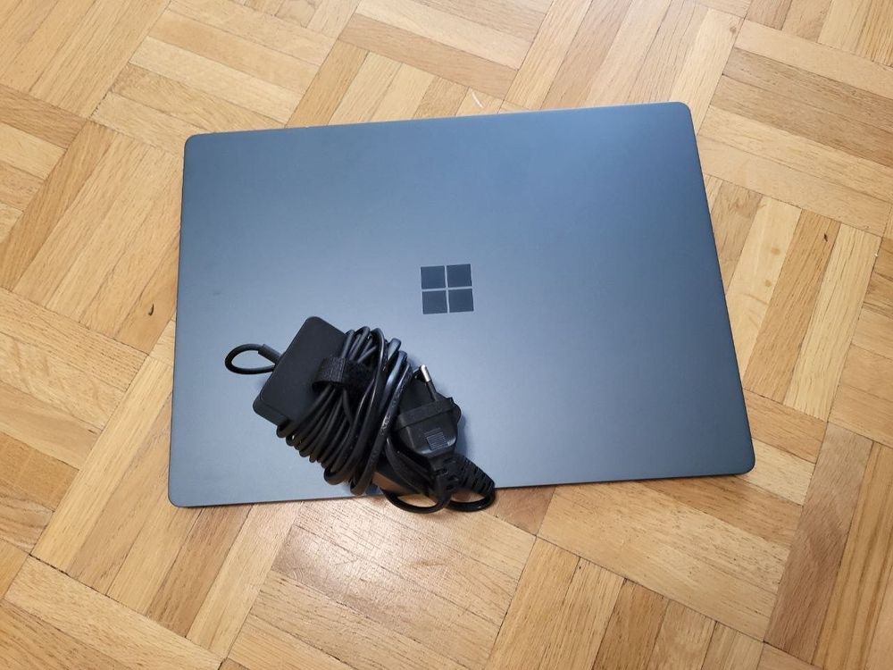 Surface Laptop, Blue 256GB, 8GB RAM (Gebraucht) in Zürich für CHF 163 ...