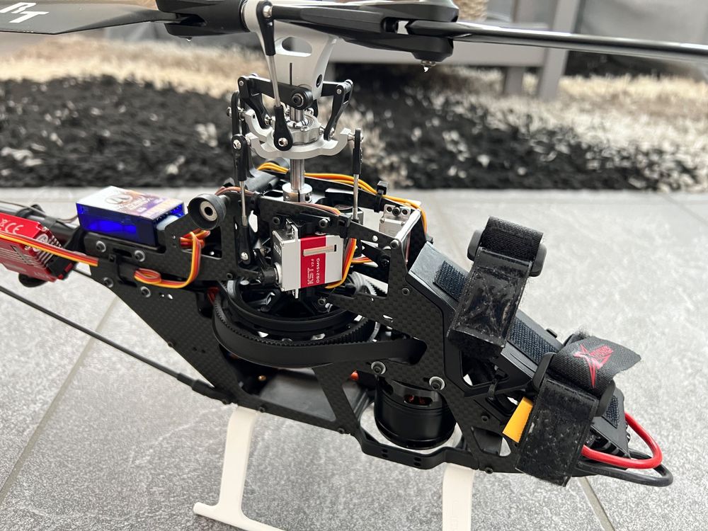 MSH Protos 380 V2 rot inkl. Motor und Blātter | Kaufen auf Ricardo