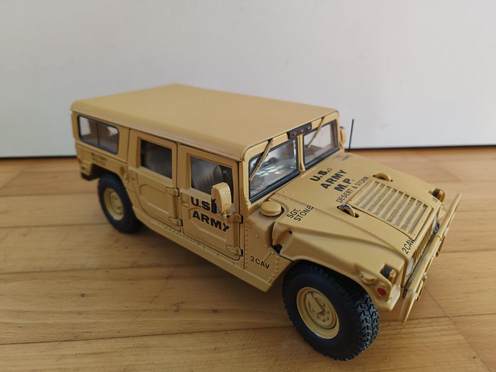 Maisto Hummer H1 Desert & Storm Military Police 1/18 (Gebraucht) in ...
