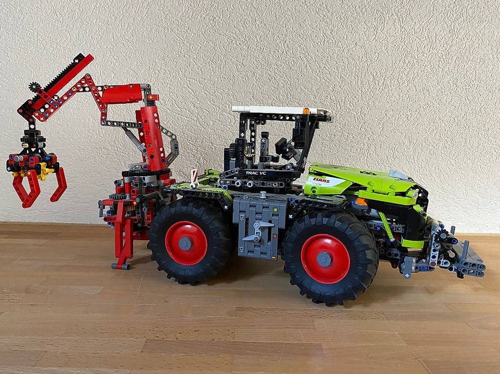 Claas Xerion 5000 (Gebraucht) in Roggwil BE für CHF 93 – nur Abholung ...