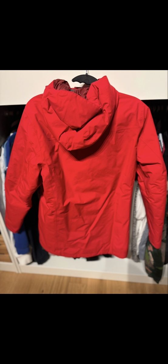 Patagonia Women's Red Insulated Jacket - Size Small (Neu (gemäss ...