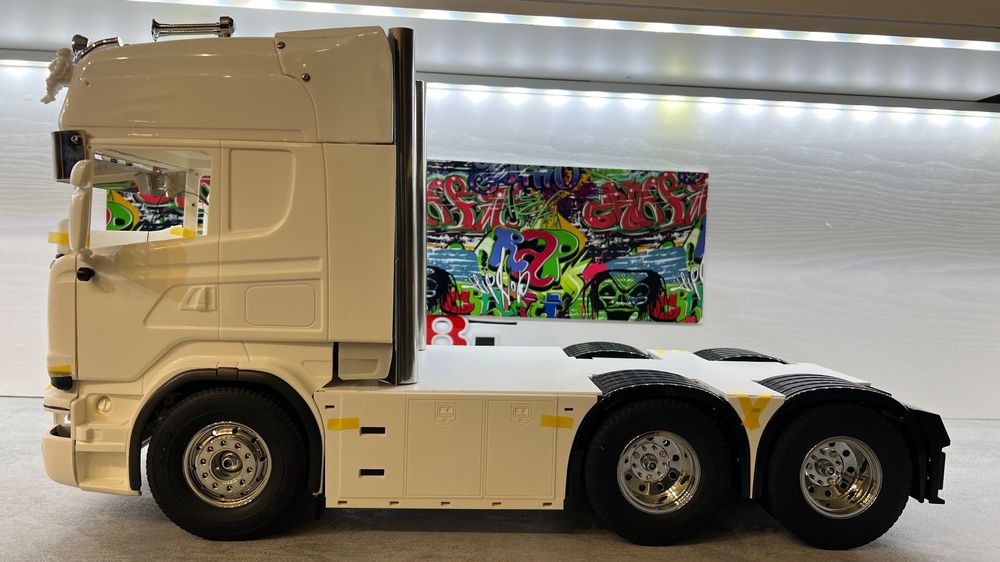 RC Scania R620 6x4 mit viel Zubehör (Neu (gemäss Beschreibung)) in ...