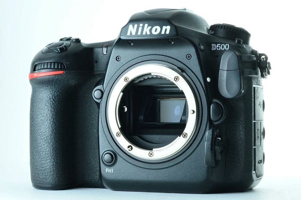 Neuwertige Nikon D500 (5690 Auslösungen) (Gebraucht) in Pratteln für CHF 666 – nur Abholung auf ...
