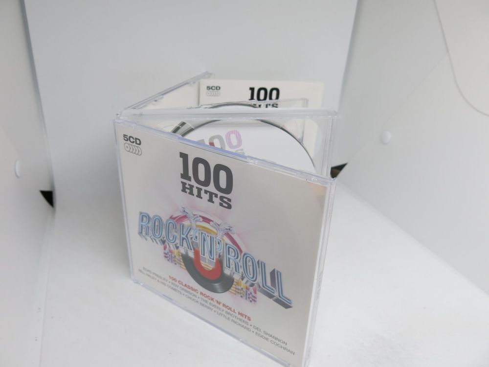 5 x CD Compilation Box-Set 100 Hits Rock 'n' Roll (Gebraucht) in Ernetschwil für CHF 2 – mit ...