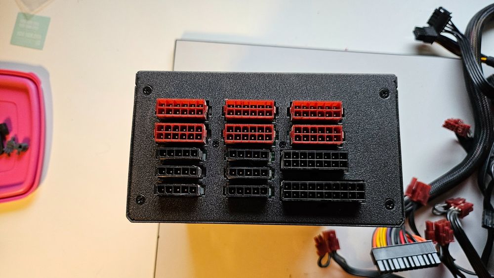 PC Netzteil 1700W - Enermax Platimax - EPM1700EGT (Gebraucht) in Ins für CHF 23 – mit Lieferung ...