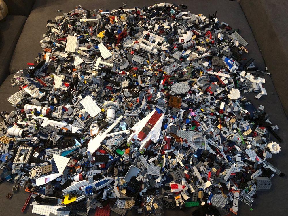 Mega Lego Set 12,8 kilos Star Wars !!! (Gebraucht) in Fully für CHF 251 ...