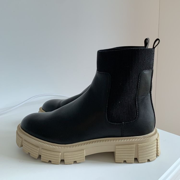 Chelsea Boots / Schwarze Stiefelette (Gebraucht) in Winkel für CHF 5 ...