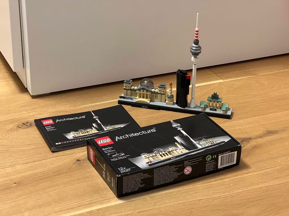 Lego Architecture 21027 - Berlin (Gebraucht) in Bubikon für CHF 149 ...