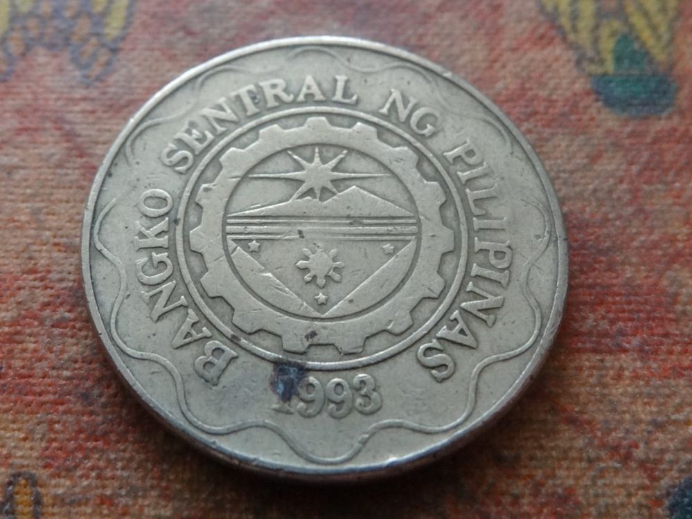 PHILIPPINES 5 Piso 1993 Emilio Aguinaldo (Gebraucht) in Romanel-sur-Lausanne für CHF 0.9 – mit ...