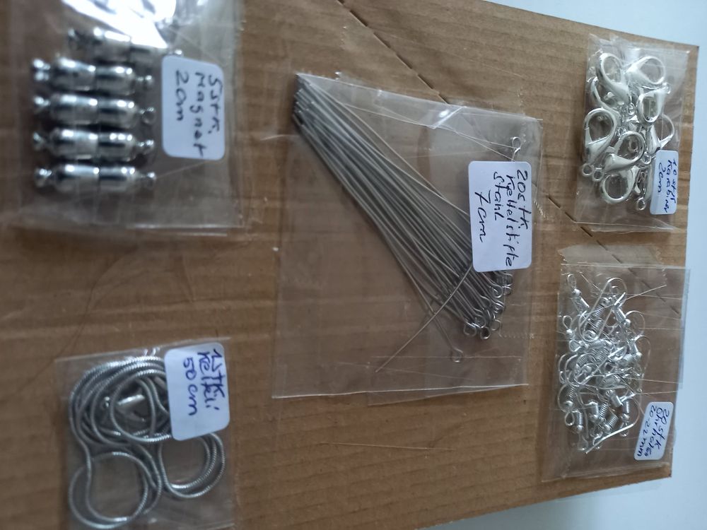 5 Stk.Magnet verschlüsse & CO. (Neu (gemäss Beschreibung)) in Zizers für CHF 6 – mit Lieferung ...