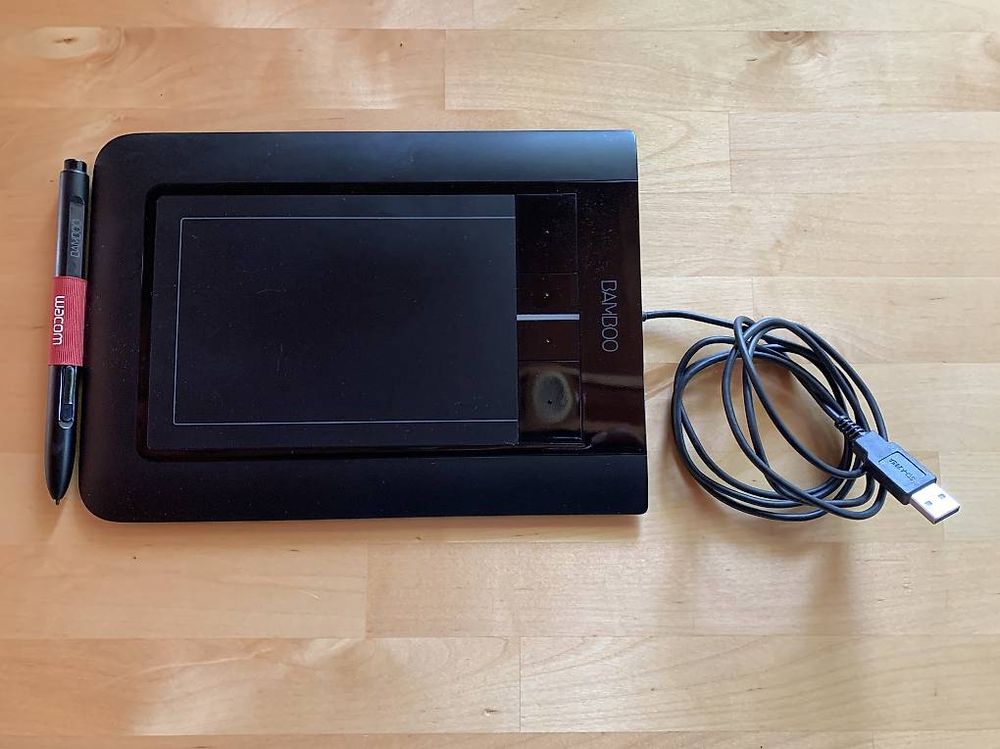 Wacom CTH-460 Bamboo Pen And Touch Grafiktablett (Gebraucht) in Seewen ...