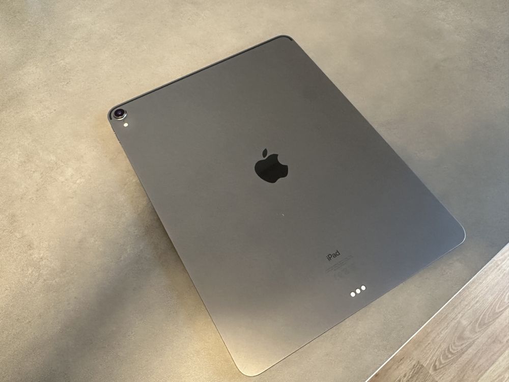 Apple iPad Pro 12.9“ 3. Generstion A1876 256GB | Kaufen auf Ricardo