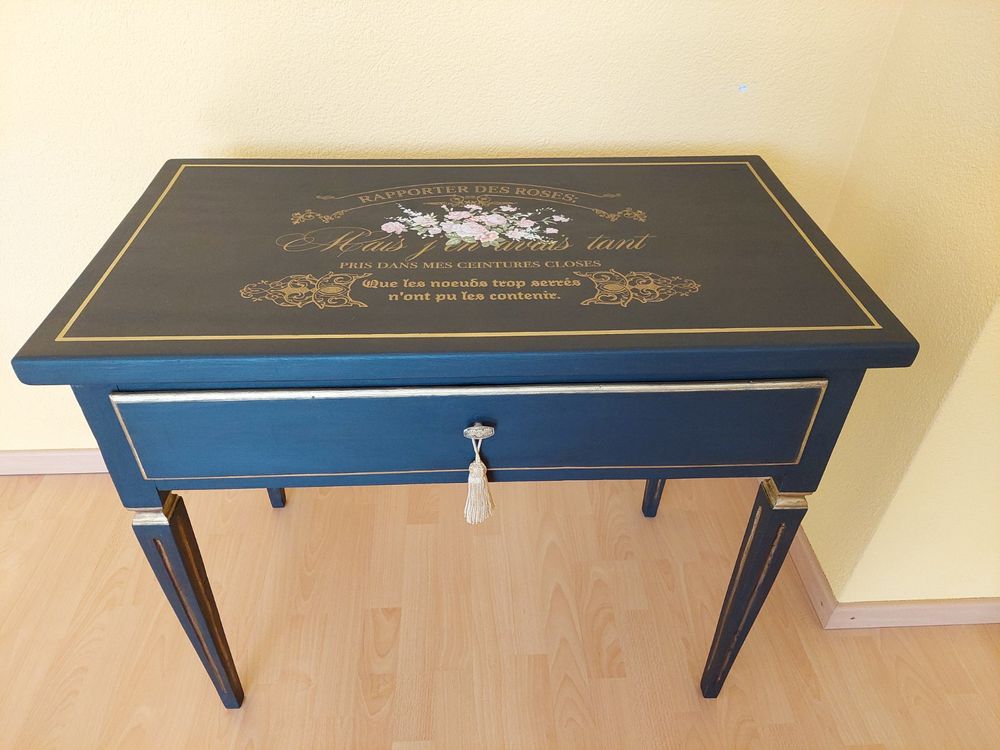 Antiker Beistelltisch "Rapporter des Rose" Shabby Chic by K7 (Gebraucht ...