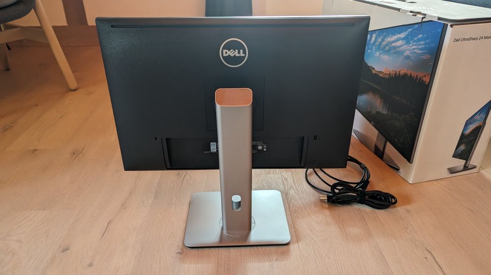 Dual Monitor Setup: 2x Dell UltraSharp U2415 mit Halterung | Kaufen auf ...