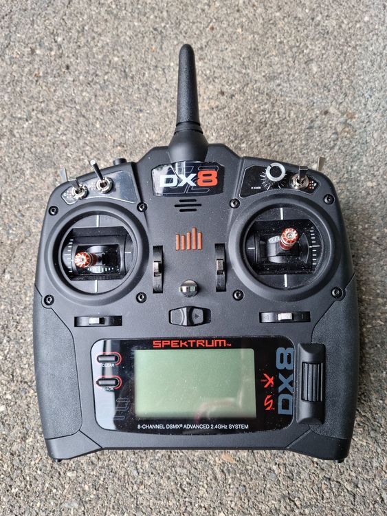 Spektrum DX8 G2 Sender | Kaufen auf Ricardo