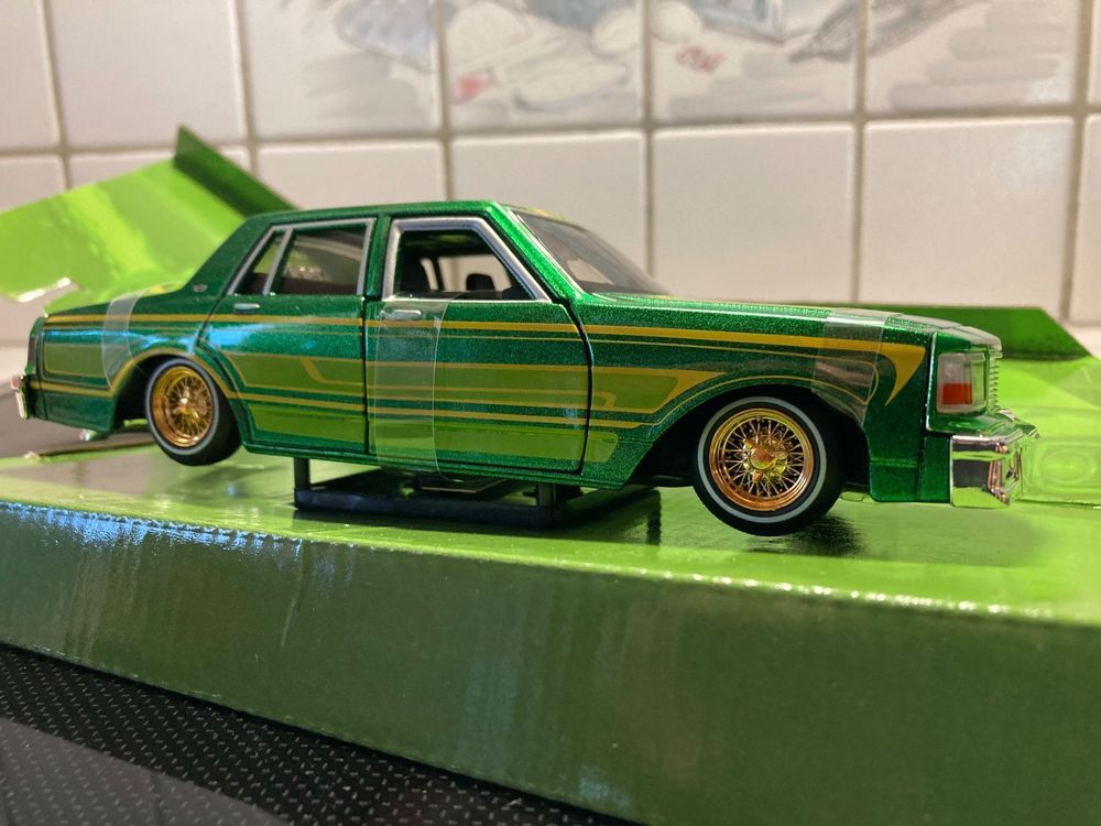 Chevrolet Caprice 1987 Lowrider 1/24 | Kaufen auf Ricardo