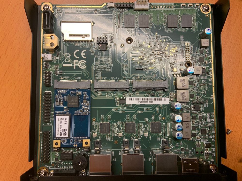 PC Engines Motherboard + châssis APU2C (Gebraucht) in Vevey für CHF 149 ...