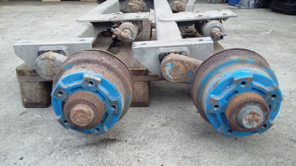 1 von2 ROSTA Anhänger - Achse 1500kg Anhängerachse gefedert (Gebraucht ...