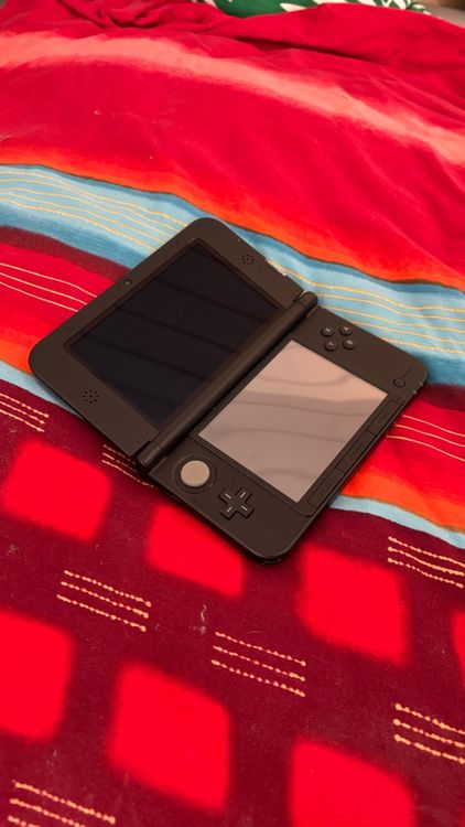 Nintendo 3DS XL (rot) | Kaufen auf Ricardo