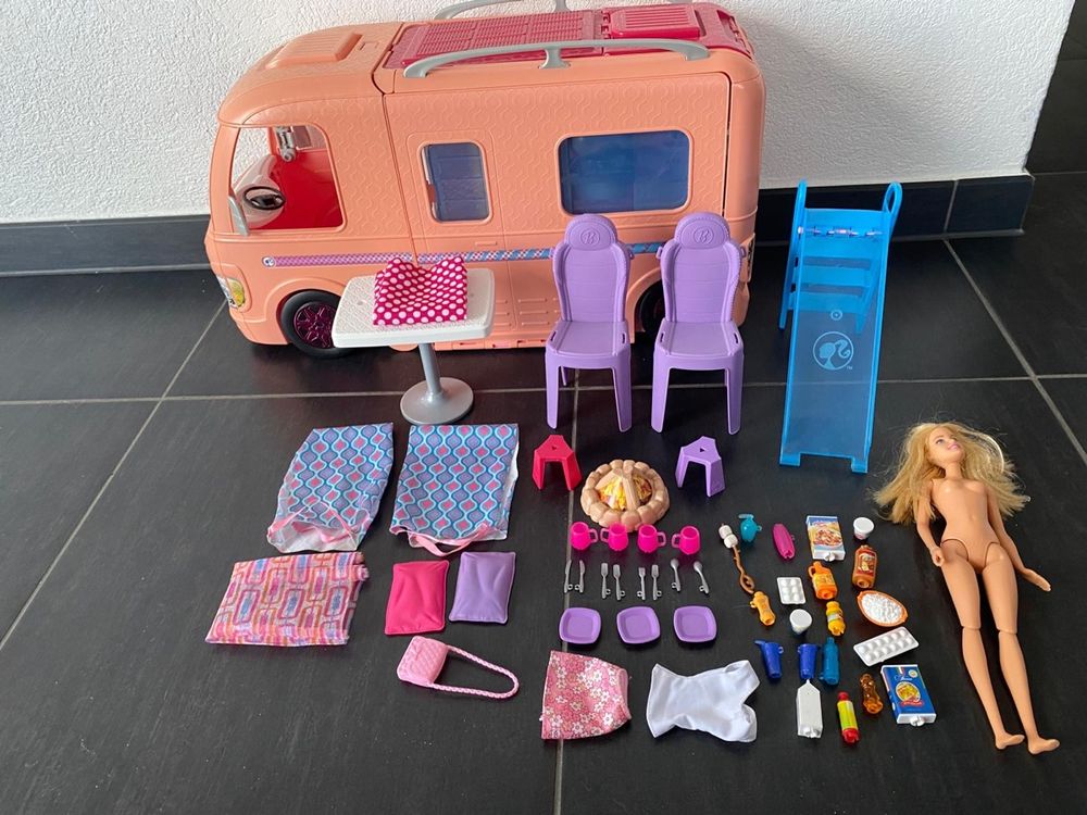 Camping-Car Rose Barbie (Gebraucht) in Geneveys-Coffrane für CHF 22 ...