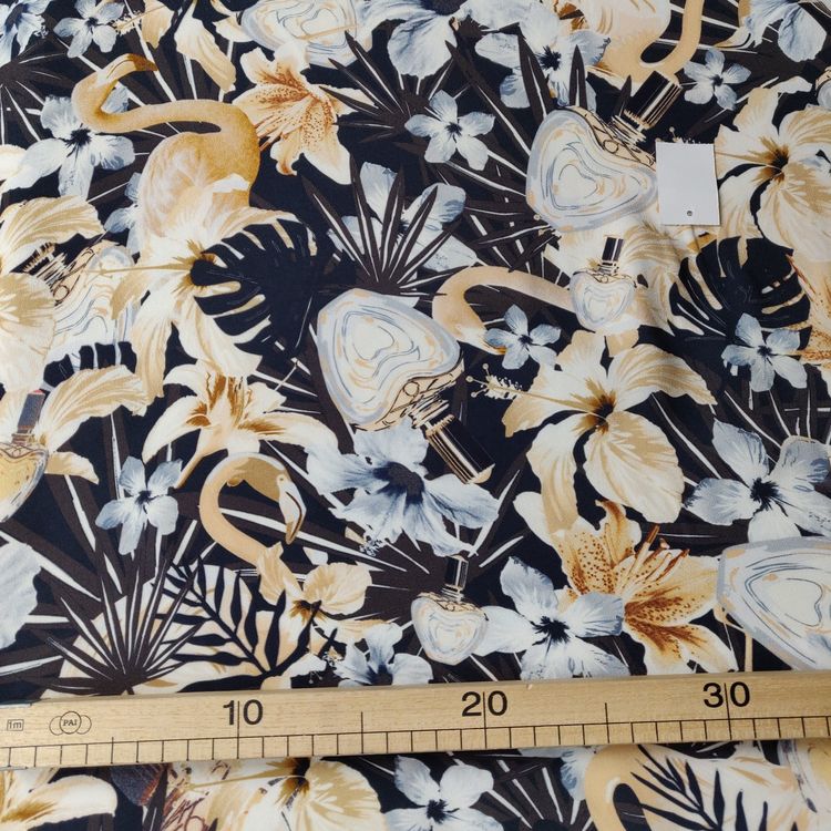 Viskose Stoff von Escada Margaretha Ley 1.78x1.30m (Neu (gemäss ...