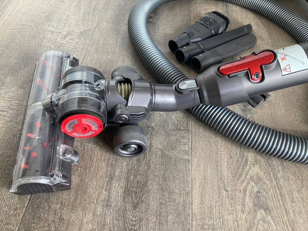 DYSON STAUBSAUGER, DC 23 +CORE SEPARATOR | Kaufen auf Ricardo
