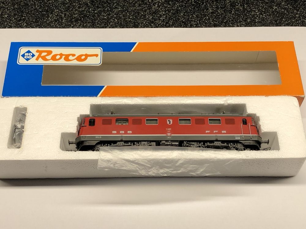 Roco SBB Ae 6/6 11437 "Stadt Basel" H0 AC Analog Top Zust (Gebraucht) in Zweidlen für CHF 90 ...