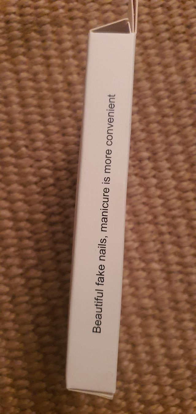 Nageldesign zum Aufkleben, Manicure mit Muster, 💅, Nailart (Neu und ...