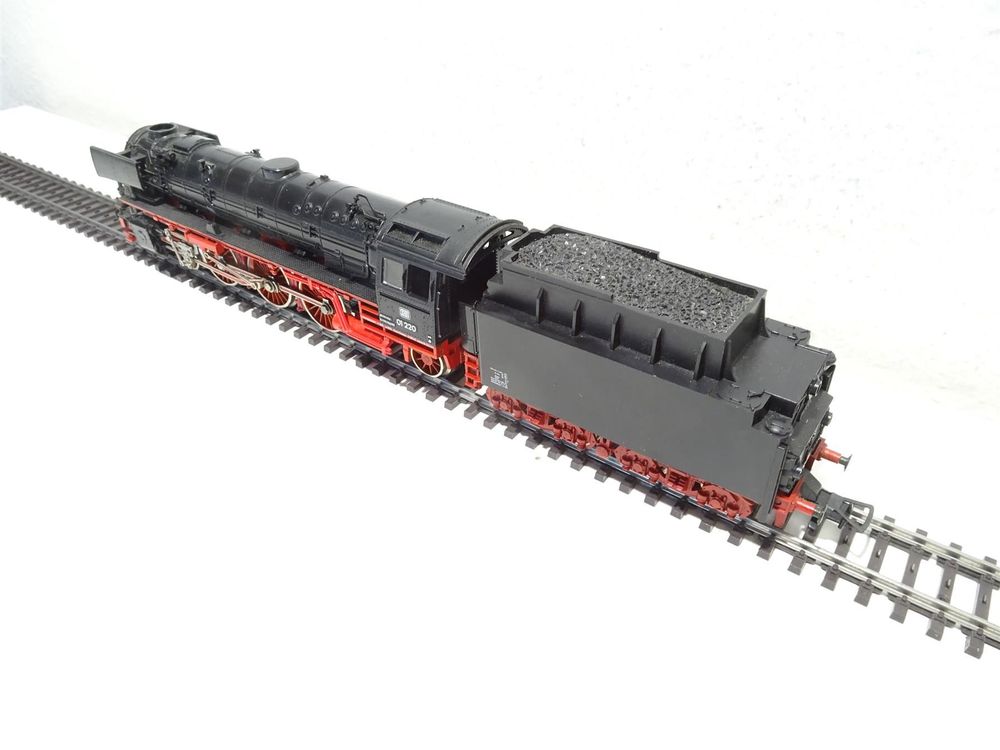 Fleischmann Lokomotive Br01 HO (6) (Defekt) in Luzern für CHF 16.9 ...