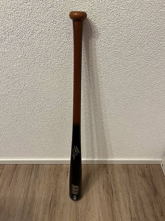 Baseball Bat Bamboo 32 Inch (Gebraucht) in Kloten für CHF 30 – nur ...