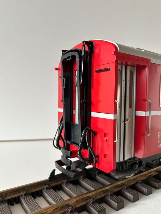 LGB 30690 RhB-Gepäckwagen D 4214 mit Metallradsätze (Gebraucht) in ...