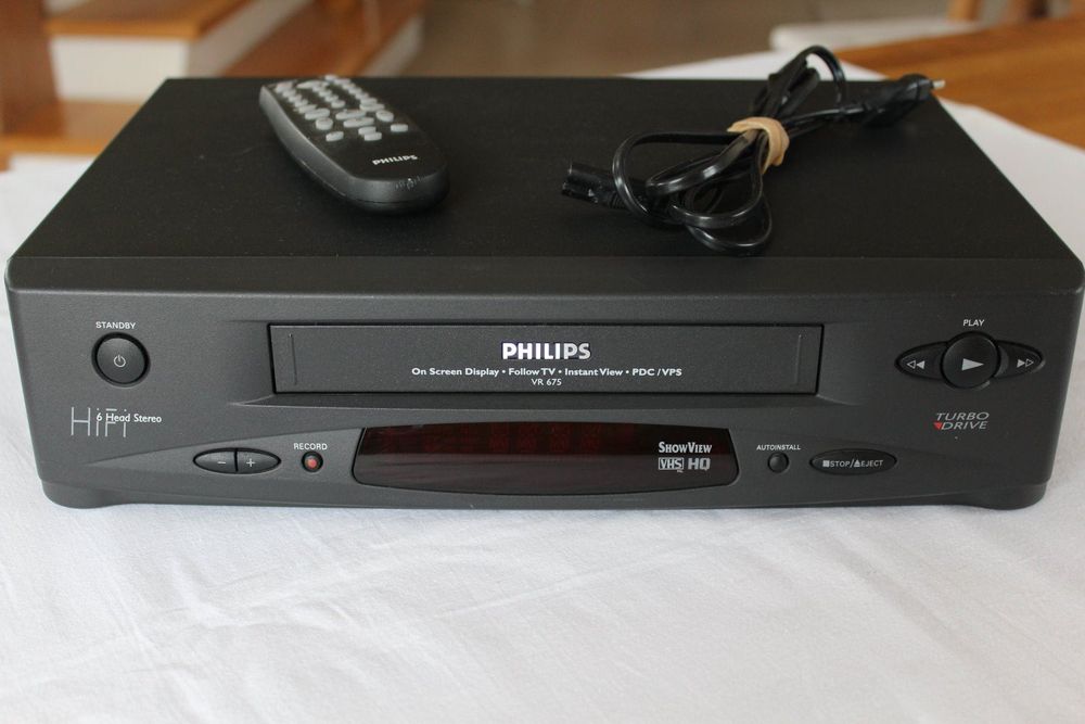 Philips VR 675 Magnétoscope VHS (Gebraucht) in Essert FR für CHF 41 ...