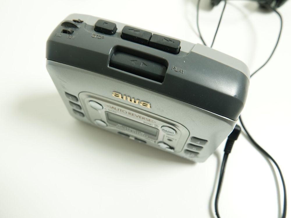 AIWA HS-TX481 Stereo Radio Cassette Player (Gebraucht) in Zürich für CHF 45 – mit Lieferung auf ...