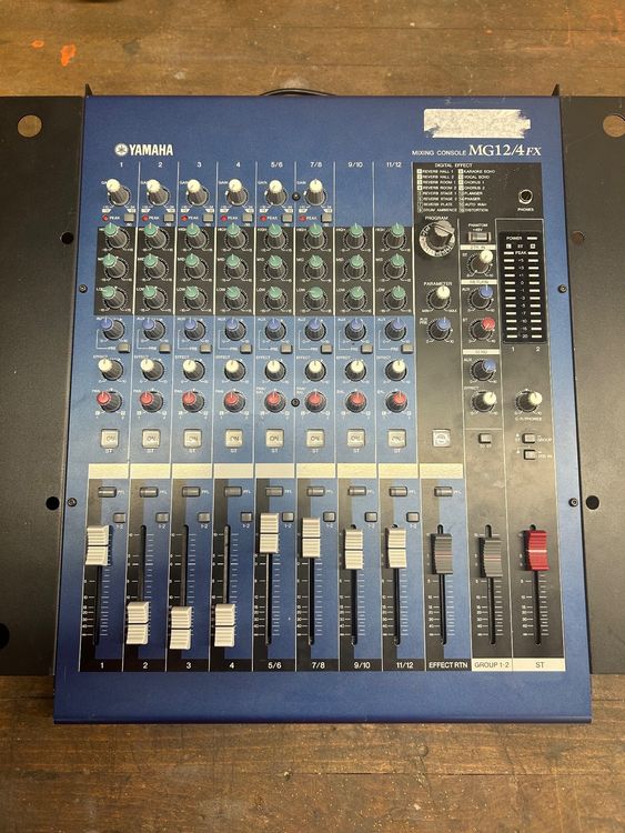 Yamaha MG12/4FX Analogmixer (Defekt) in Hölstein für CHF 37 – mit ...
