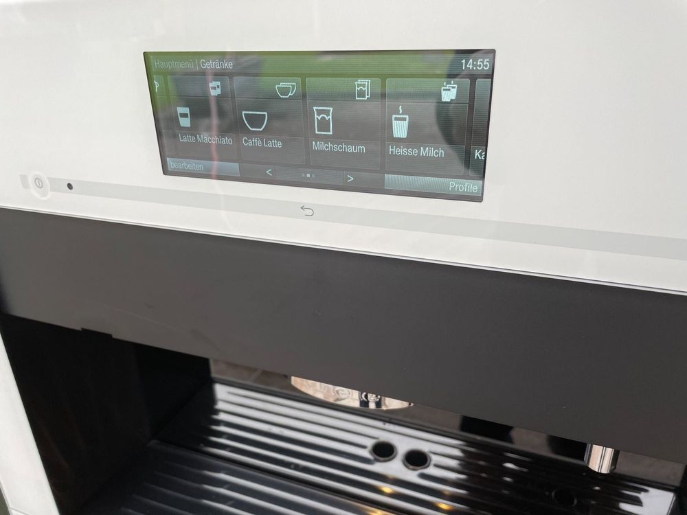Miele CVA6805 Kaffeemaschine Vollautomat (Gebraucht) in Schenkon für ...