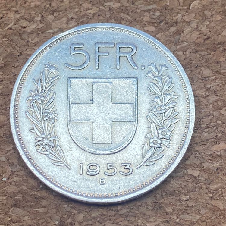5 Frs. 1953 Silber (Gebraucht) in Neyruz für CHF 9 – mit Lieferung auf Ricardo kaufen