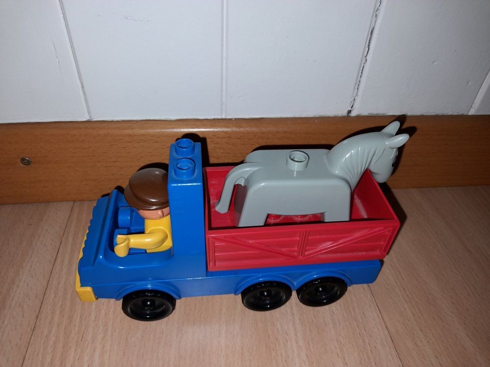 Lego Duplo Pferdetransporter Klassiker 2628 (Gebraucht) in Rorschacherberg für CHF 8 – mit ...