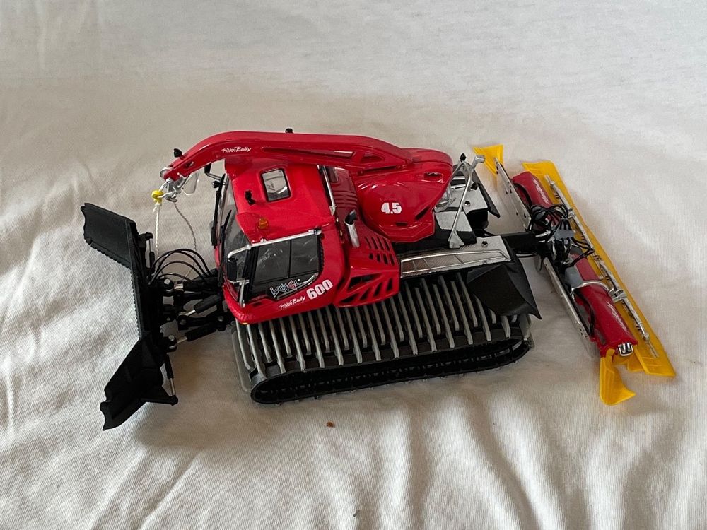 Pistenbully 600 Winde Modell (Gebraucht) in Samnaun Dorf für CHF 20 ...