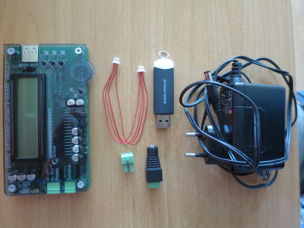 ZIMO Decoder-Updategerät MXULFA mit Netzgerät (Gebraucht) in Gattikon ...
