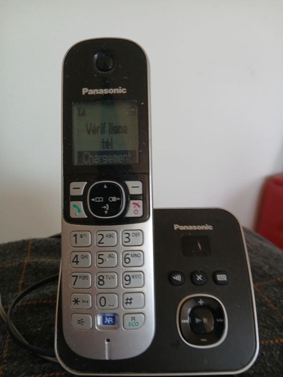 Téléphone fixe Panasonic avec répondeur intégré (Gebraucht) in Lausanne ...