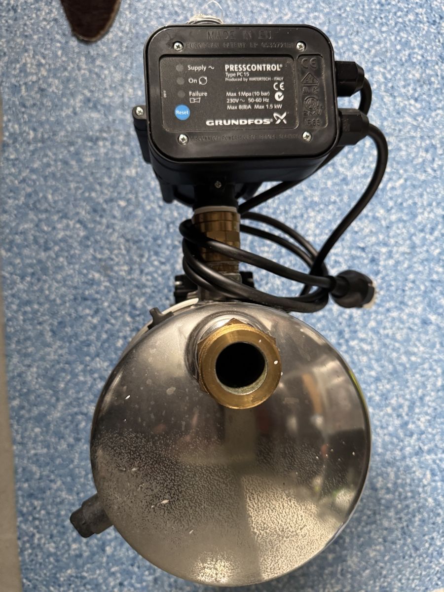 Grundfos Pumpe - Presscontrol Type PC 15 (Gebraucht) in Gurmels für CHF ...