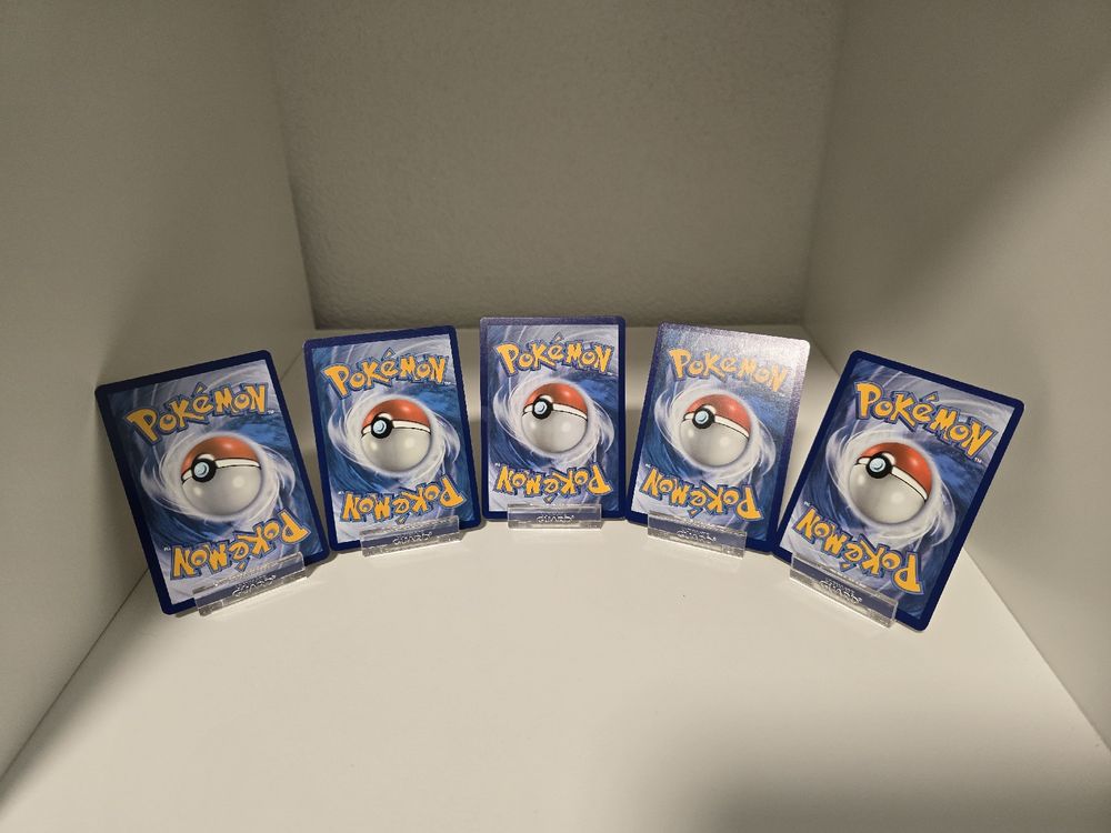 🔥 Pokémon Pikachu V Karten Set - TOP 🔥 (Neu (gemäss Beschreibung)) in ...