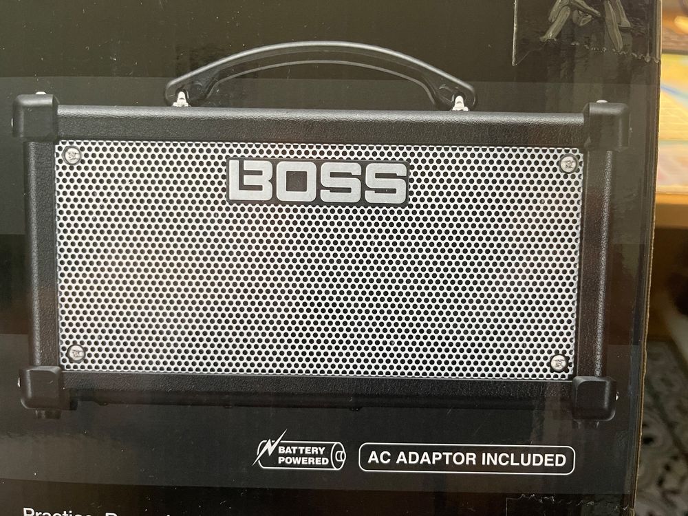 BOSS DUAL CUBE LX + BLUETOOTH ADAPTER, +FS-6, + 220V ADAPTER (Neu ...
