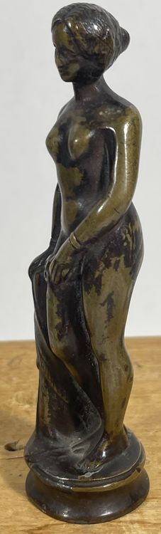 Stehender Damen Akt Bronze Skulptur (Gebraucht) in Root für CHF 55 – mit Lieferung auf Ricardo ...