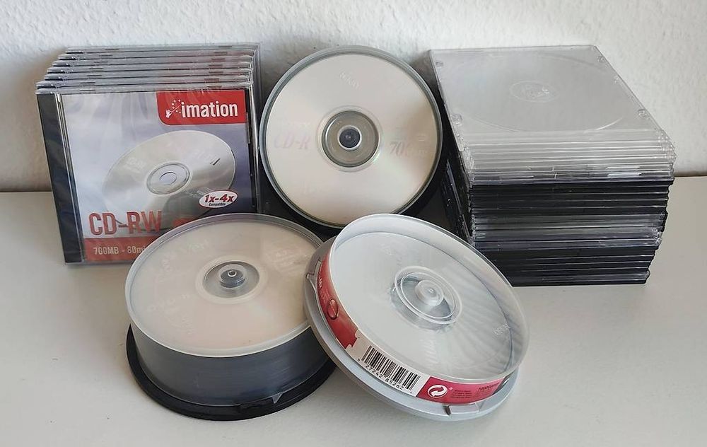 Rohlinge und Hüllen Bundle - CD-R, CD-RW, OVP (Neu (gemäss Beschreibung ...