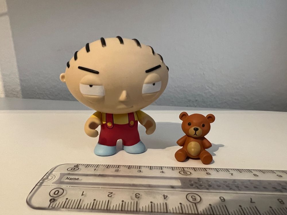 Stewie Griffin Kidrobot Family Guy Figur Collectible Art (Gebraucht) in ...