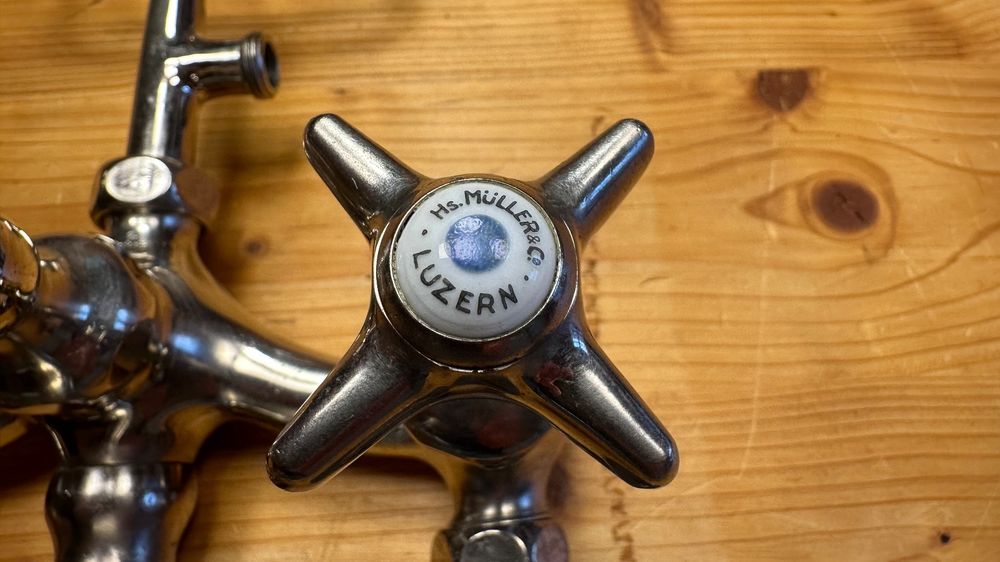 Antike Bade-Armatur Oederlin (revidiert) (Gebraucht) in Goldingen für ...