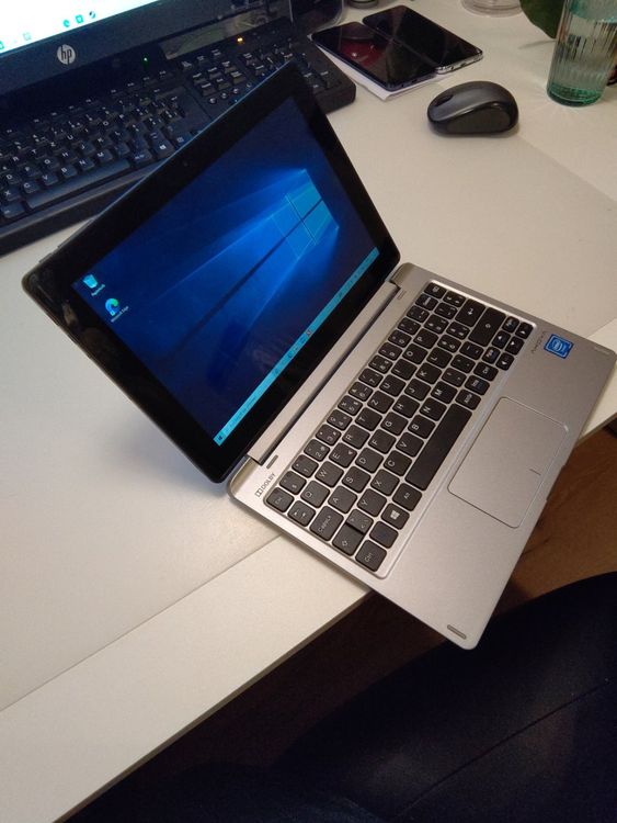 Medion E1003 Laptop/Tablet | Kaufen auf Ricardo