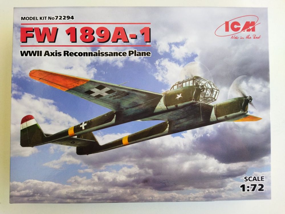 Focke-Wulf FW-189A-1 "UHU" der Achsenmächte von ICM 1/72 (Neu und originalverpackt) in La Chaux ...